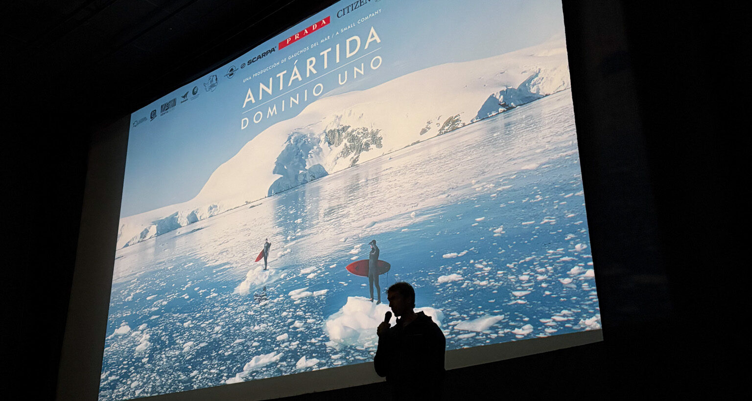 Ushuaia vibró con el estreno de Antártida – Dominio 1 – Cronista Urbano